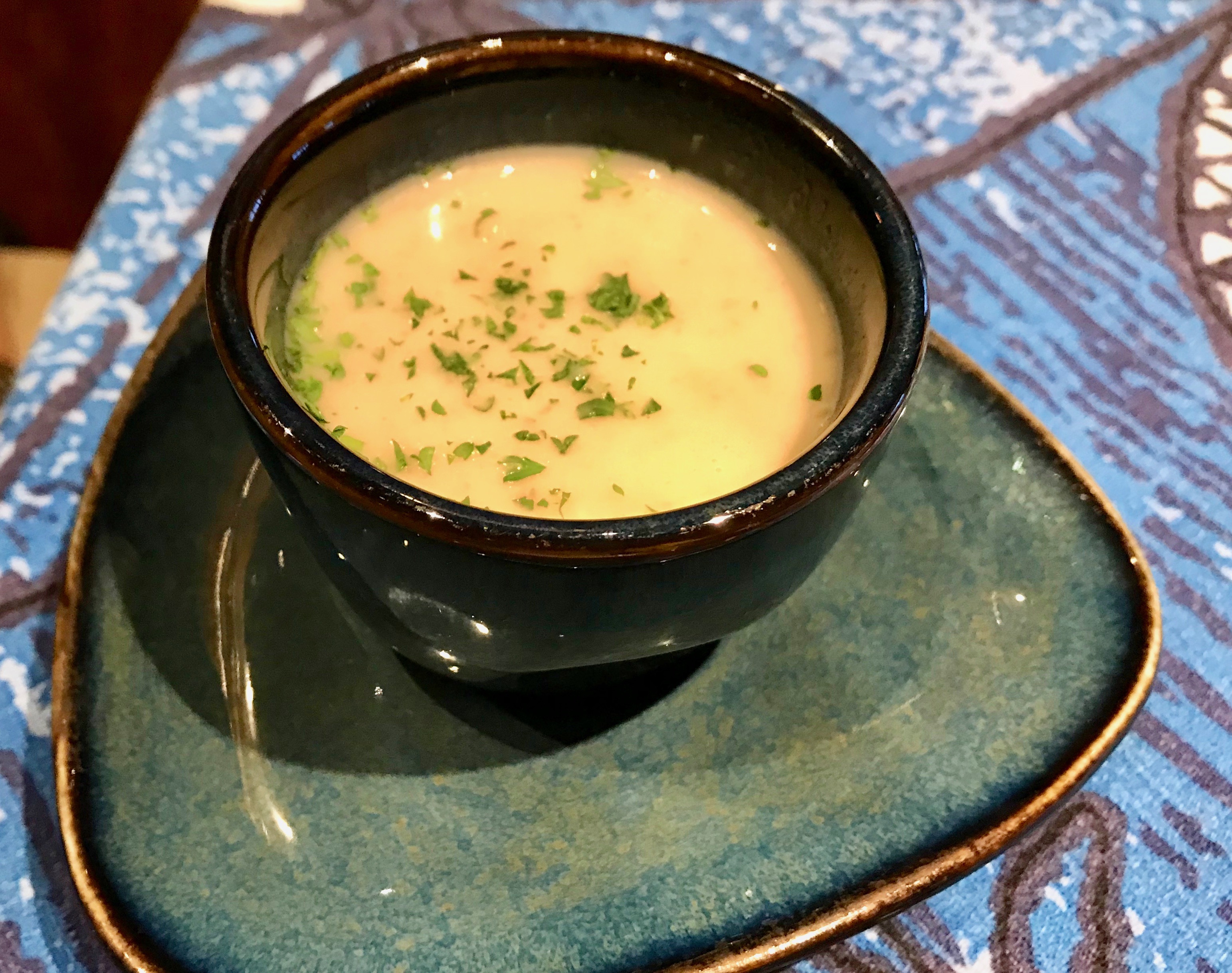 Everything You Need to Know Before You Eat at Mama's Fish House - Quick ...