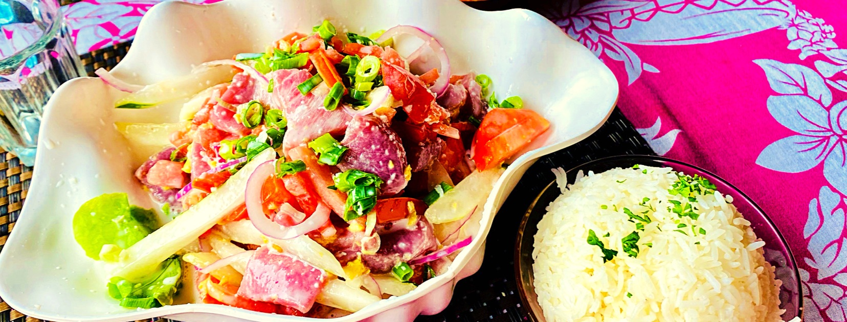 The Best Places to Eat on Mo'orea - Quick Whit Travel