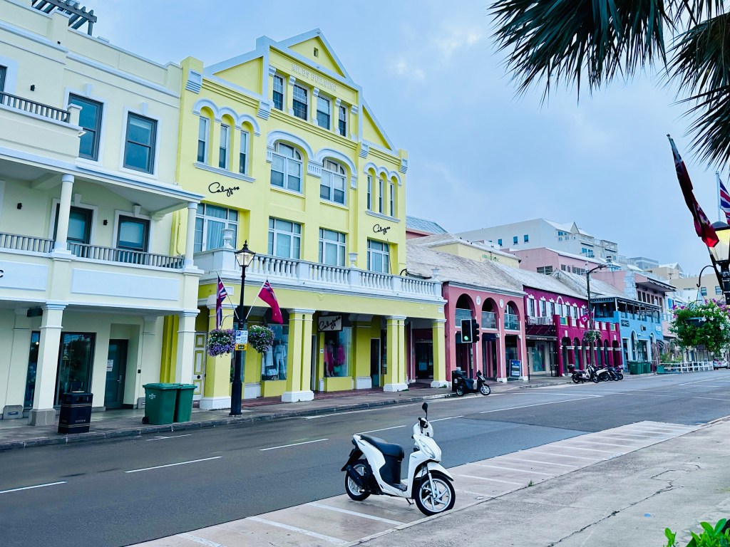 How to Spend 1 Day in Hamilton on Bermuda - Quick Whit Travel