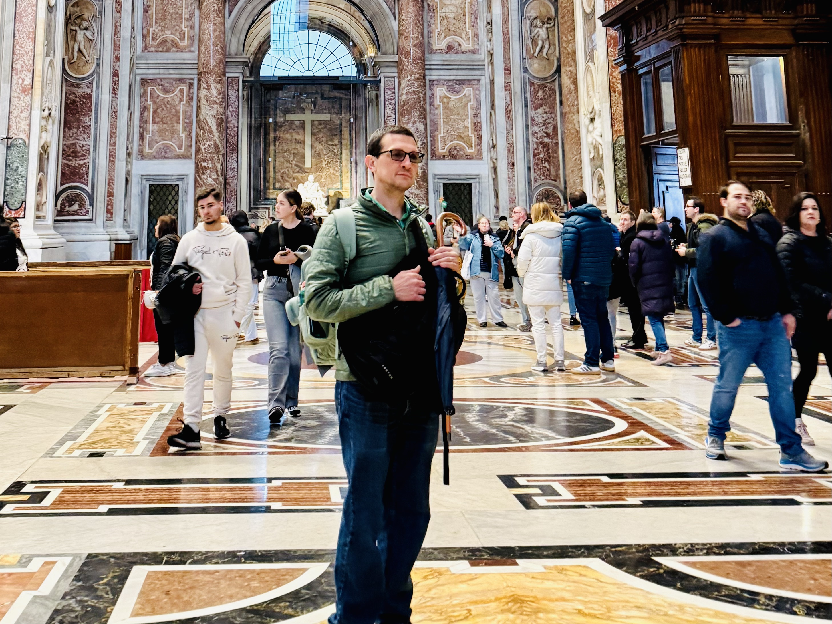 How to Avoid Pickpockets in Rome - Quick Whit Travel